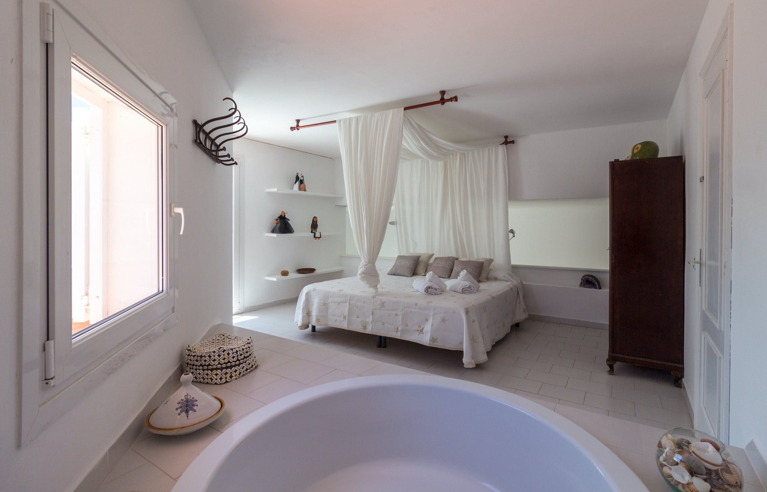 4-Bedroom Luxury Apartment With Seaview And Pool, Cala Vedella